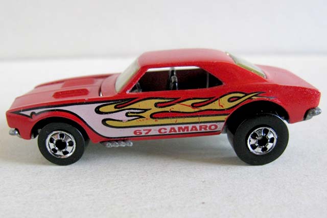 ’67 CAMARO (DTY99) のレビュー！もしも34年前のキャストが現代に蘇ったら | Hot Wheels 情報まとめ | ホット ...