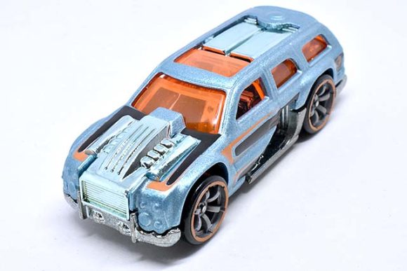 ROLLIN’ THUNDERのレビュー！ACCELERACERSの多眼爆速SUV！ | Hot Wheels 情報まとめ | ホットウィール ...