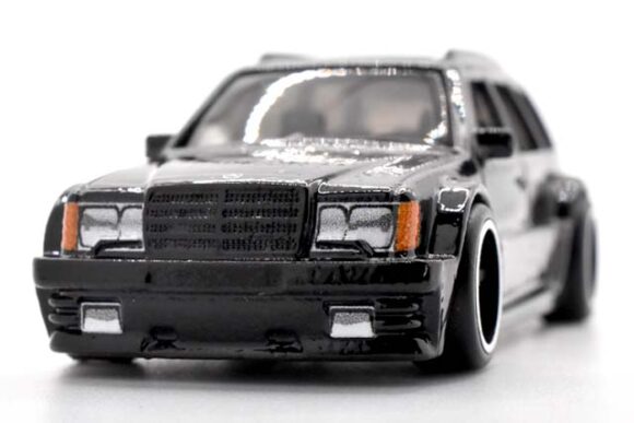 MERCEDES-BENZ AMG E 36 ESTATE SPECIAL EDITIONのレビュー！希少なS124がミニカーに！[HCR05] | Hot Wheels 情報まとめ ...