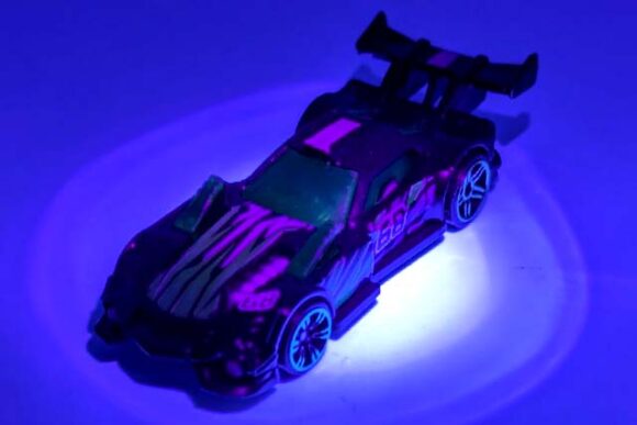GT HUNTERのレビュー！ネオンスピーダーズカラーのGTレーサー！[HLH77] | Hot Wheels 情報まとめ | ホットウィール ...