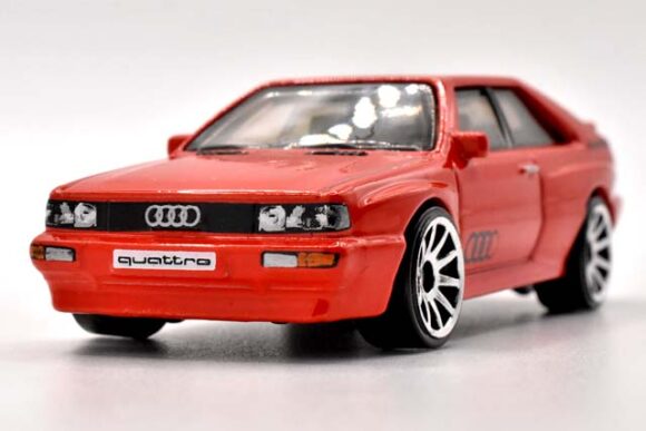 ’87 AUDI QUATTROのレビュー！四駆ラリーカーの起源？ウア・クワトロ！[HRY55] | Hot Wheels 情報まとめ ...