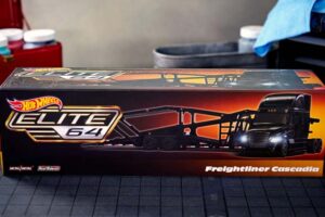 HWCにてELITE64シリーズのFREIGHTLINER CASCADIAが発売！！ | Hot Wheels 情報まとめ | ホット ...